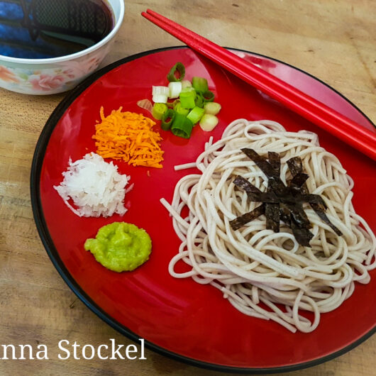 ざるそば Zaru Soba (Cold Soba Noodles) - Wild Woman Kitchen